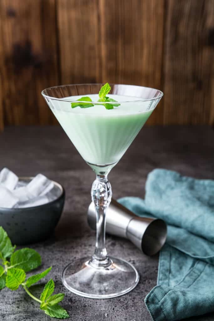 Grasshopper Cocktail - Twist and Toast
