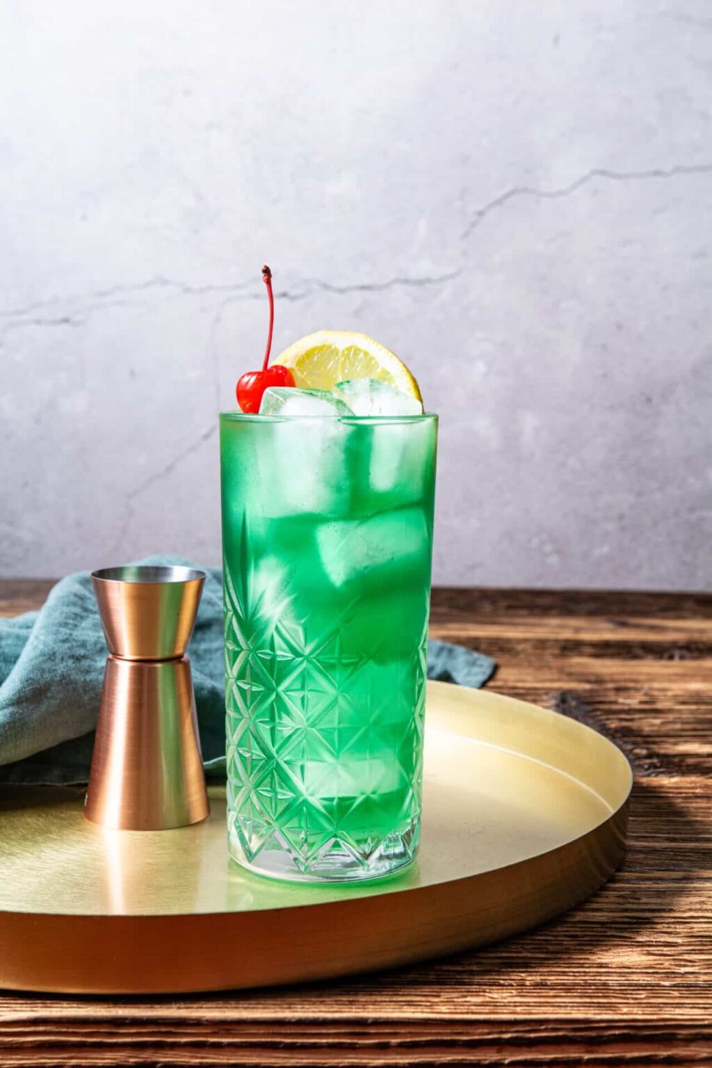 LA Water Cocktail - Twist and Toast