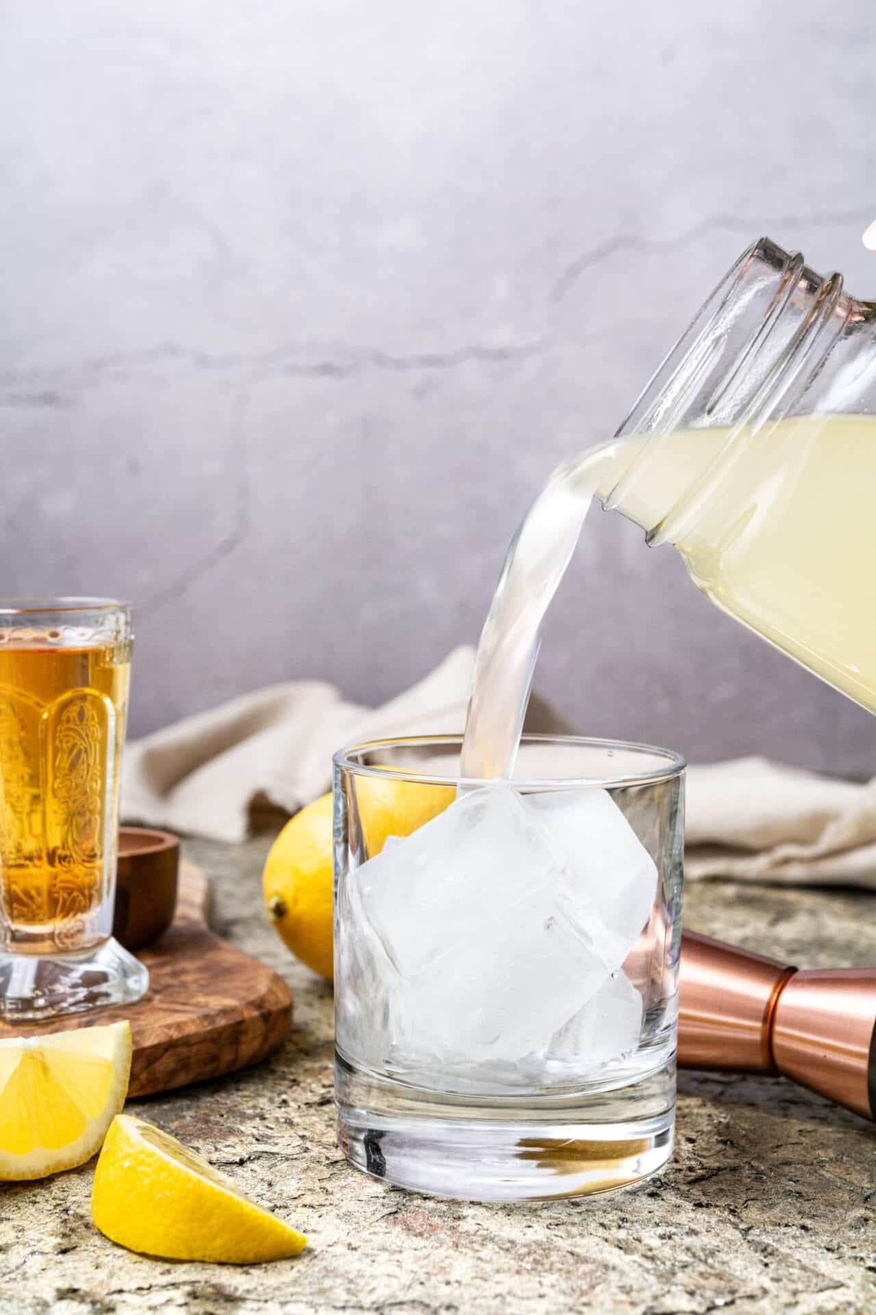 Bourbon Lemonade - Twist and Toast