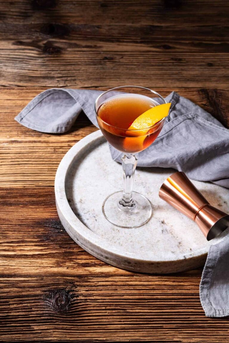 Rob Roy Recipe - Twist and Toast
