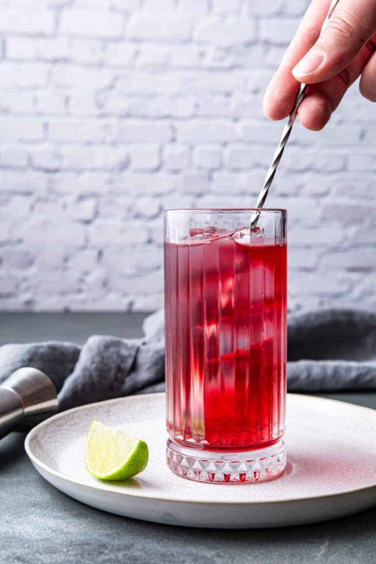 Cape Cod Drink - Twist and Toast