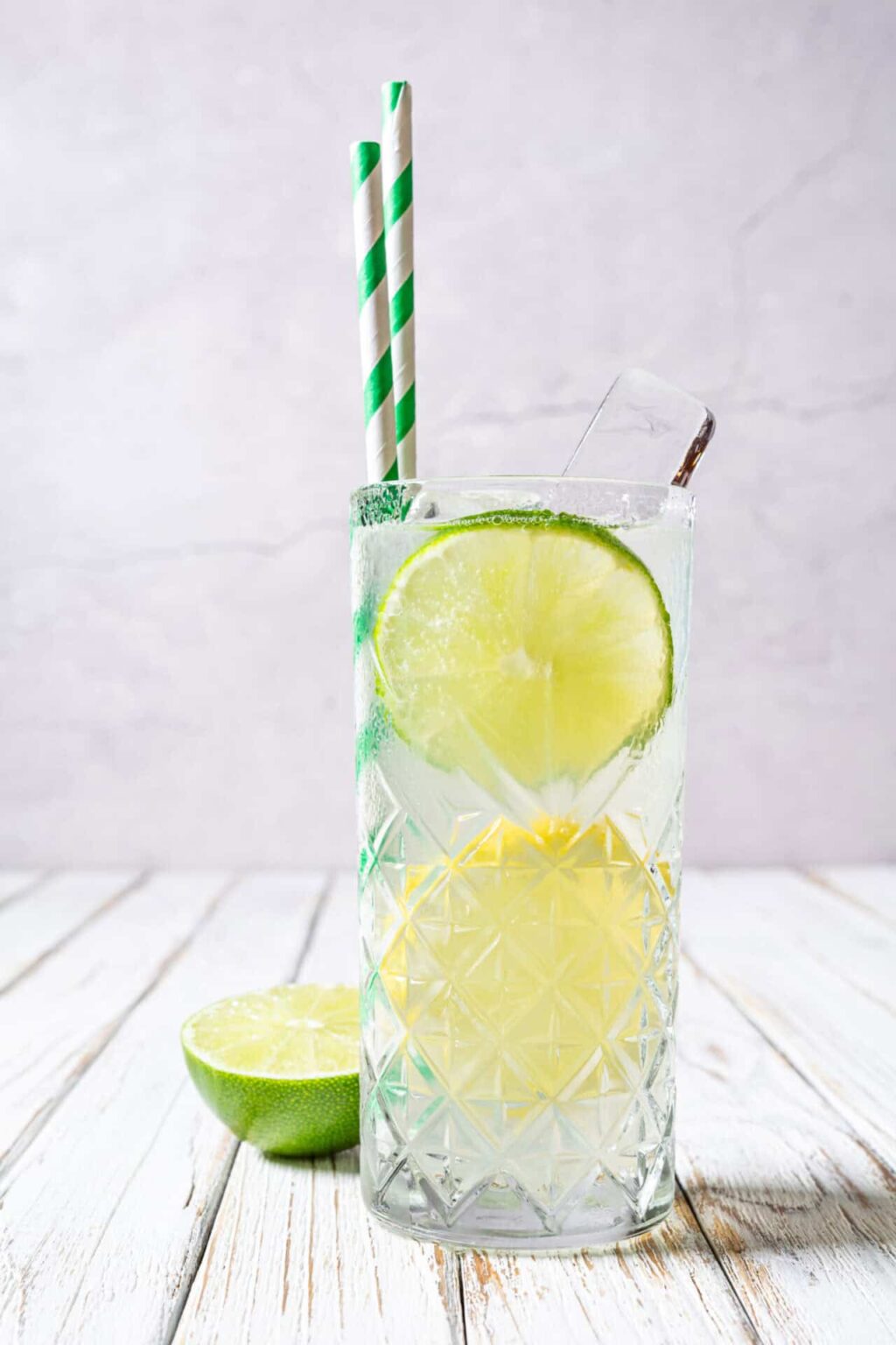 Vodka Spritzer - Twist and Toast