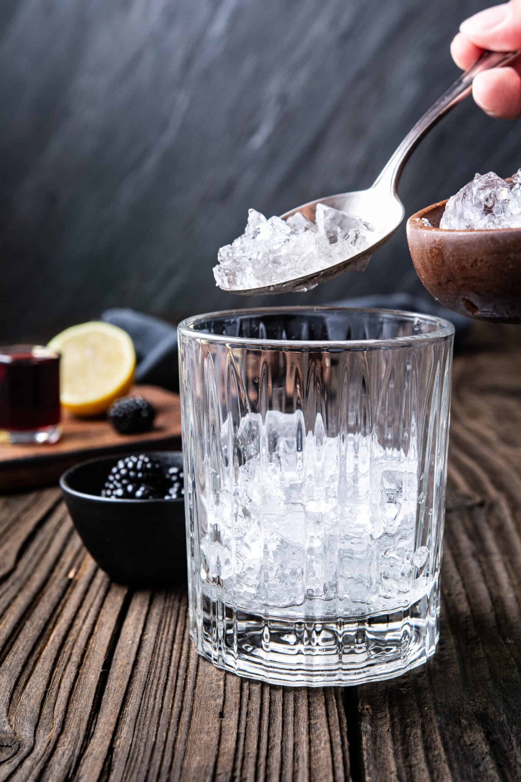 Bramble Cocktail - Twist and Toast