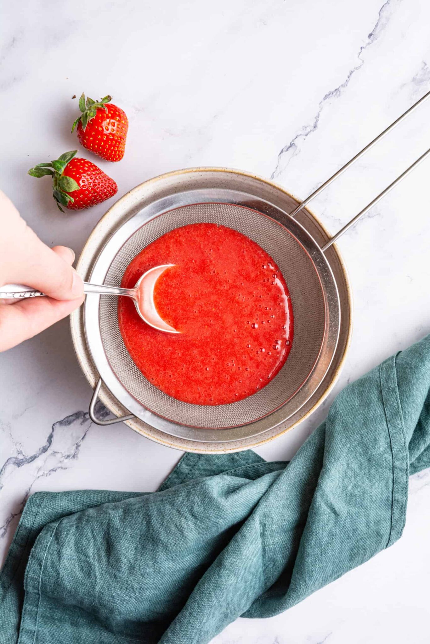 Strawberry Champagne - Twist and Toast