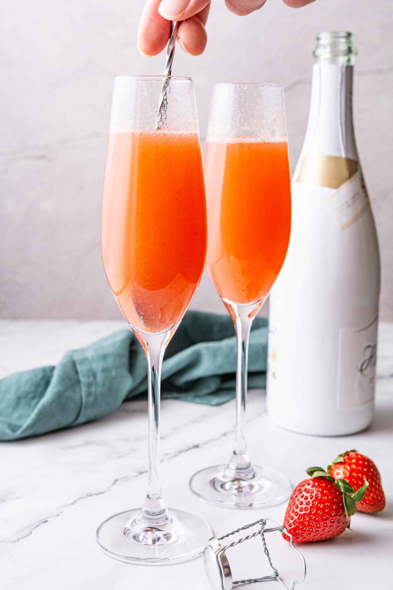 Strawberry Champagne - Twist and Toast