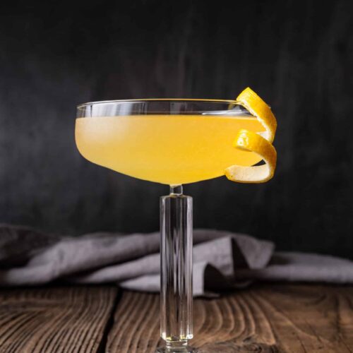 Alaska Cocktail - Twist and Toast