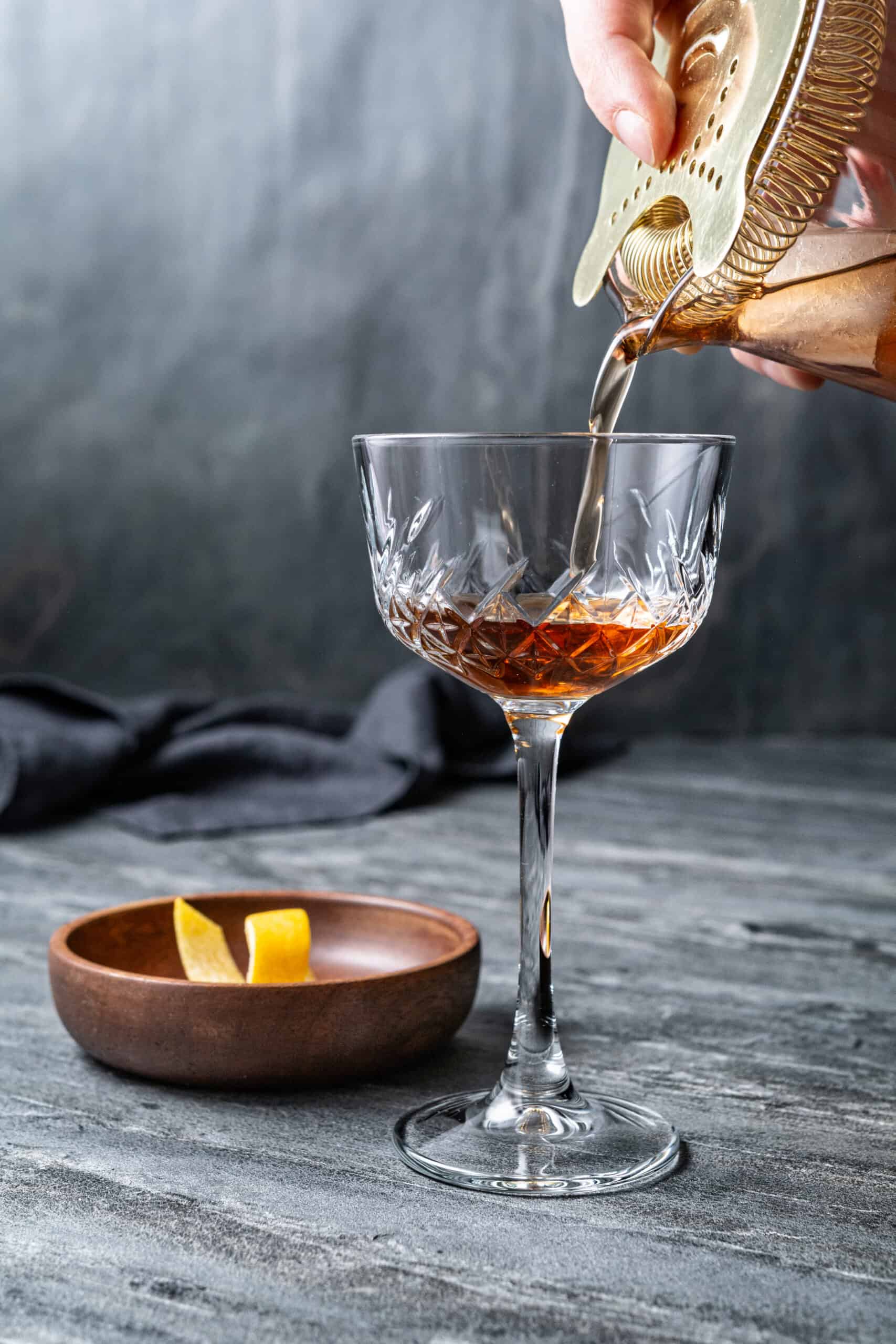 Bijou Cocktail - Twist and Toast