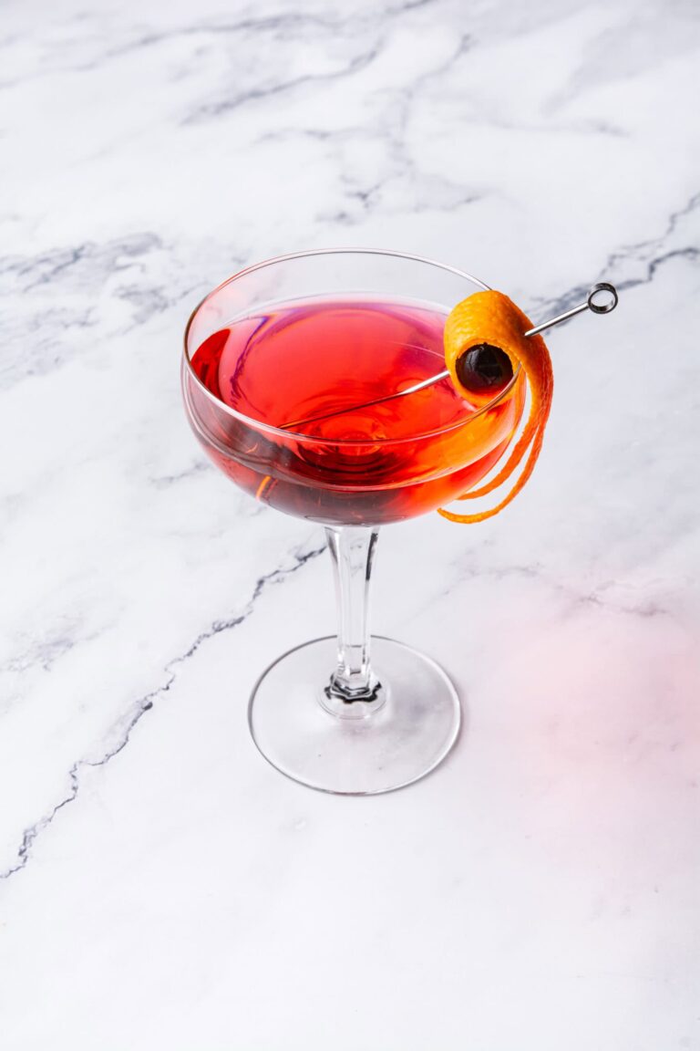 El Presidente Cocktail - Twist and Toast