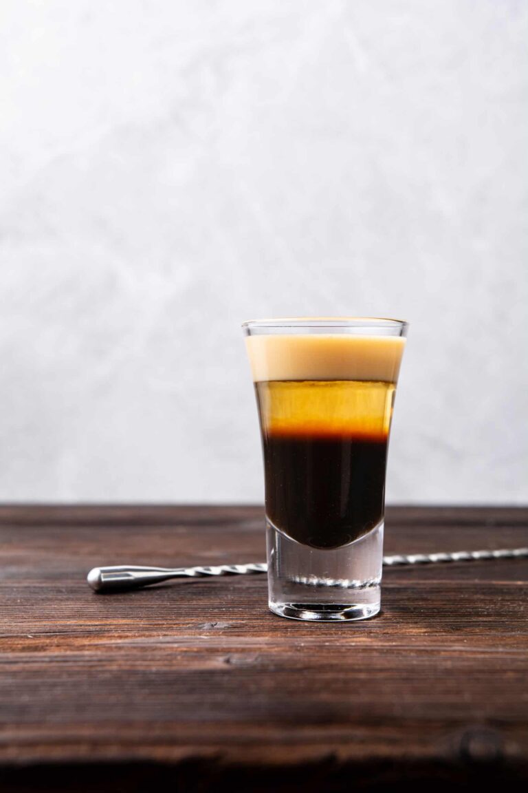 Snickers Shot - Twist and Toast