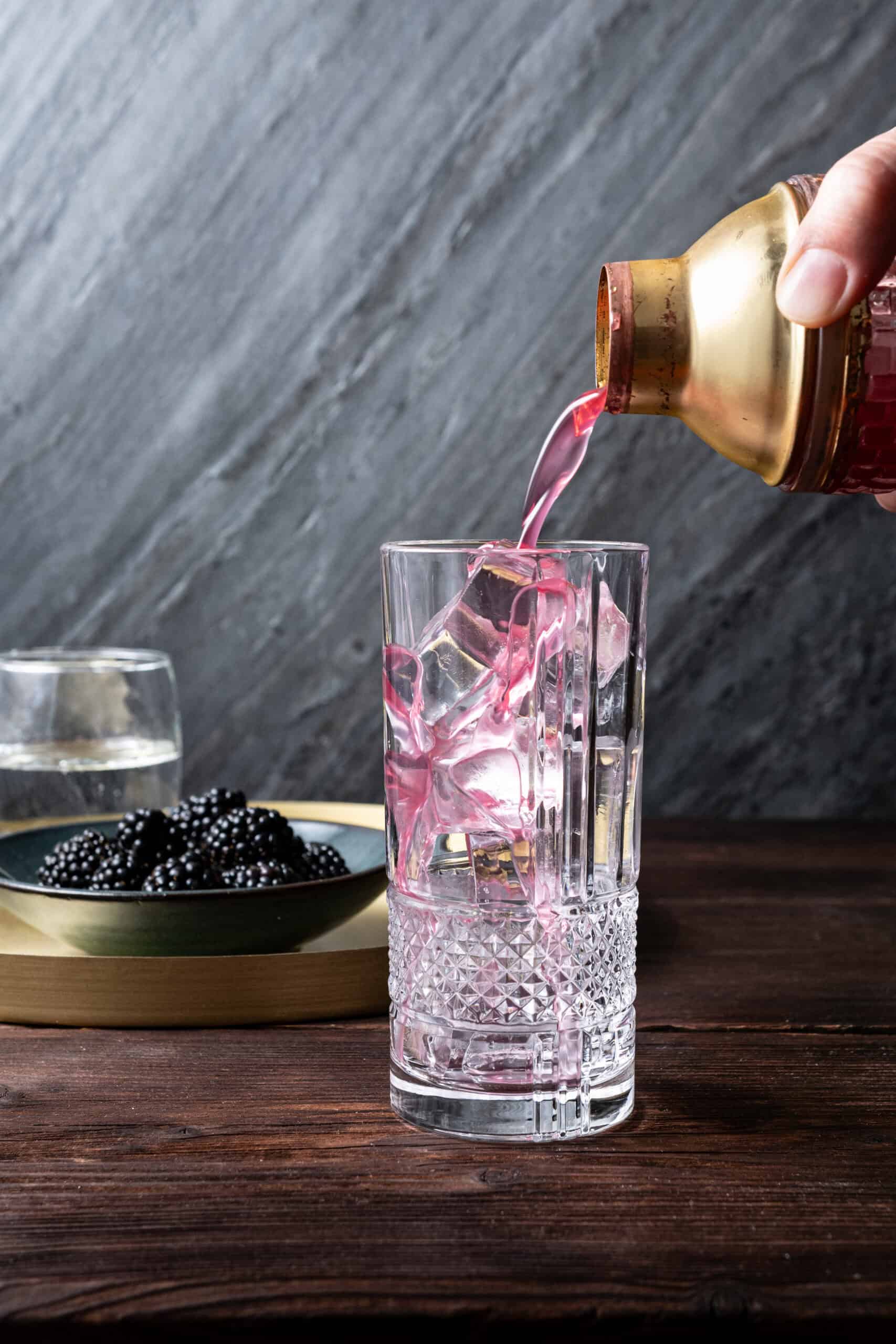 Gin de Cassis Cocktail - Twist and Toast