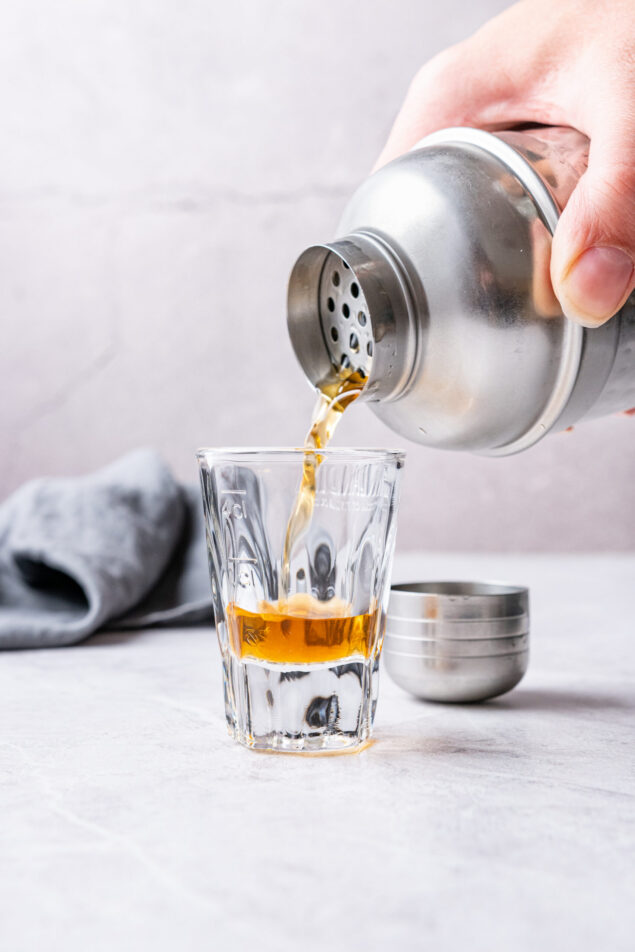 Three Wise Men Shot - Twist and Toast